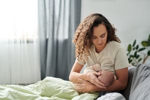 Importance of Breastfeeding for Both Mom + Baby